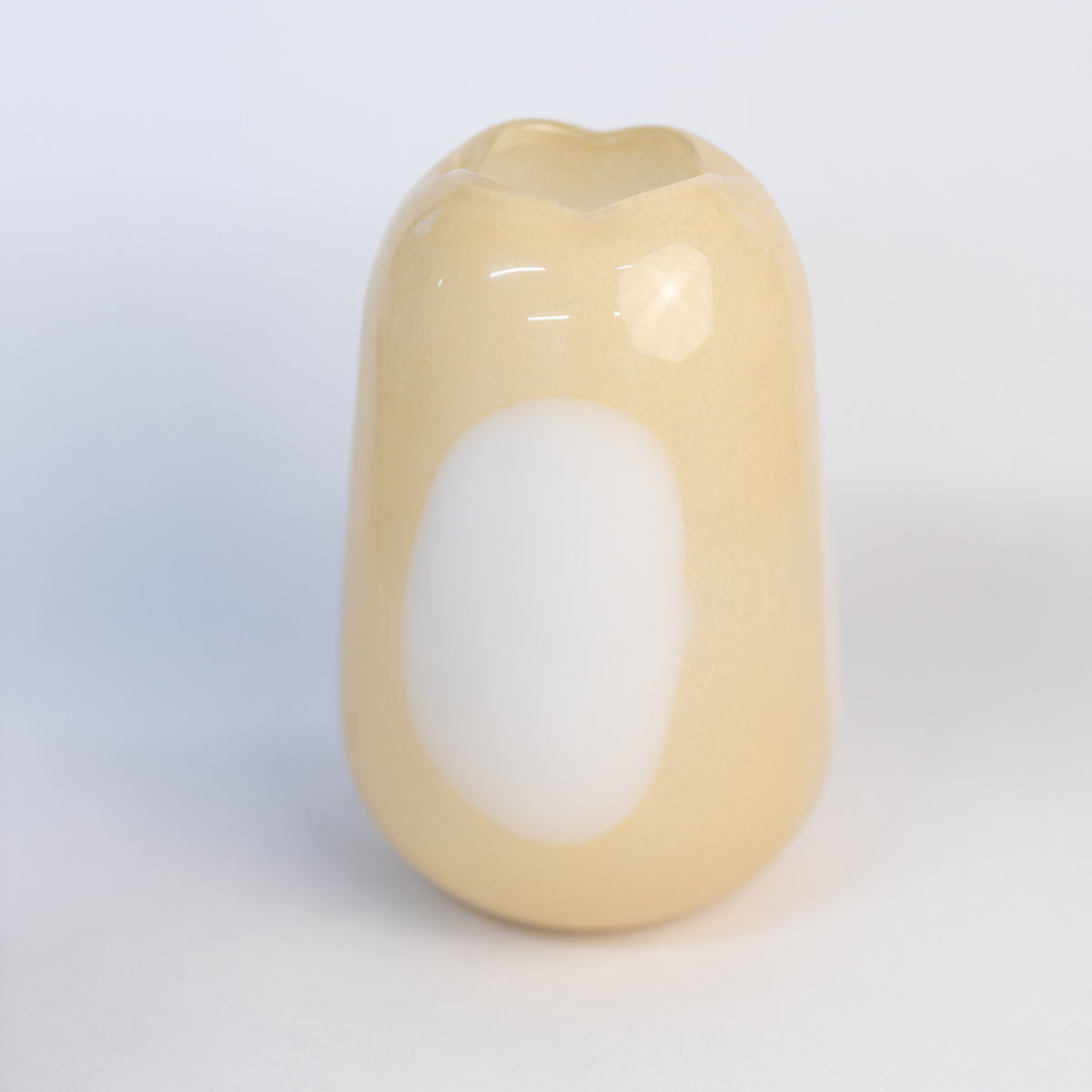 Ada Dot Vase in Yellow – Petersham Nurseries