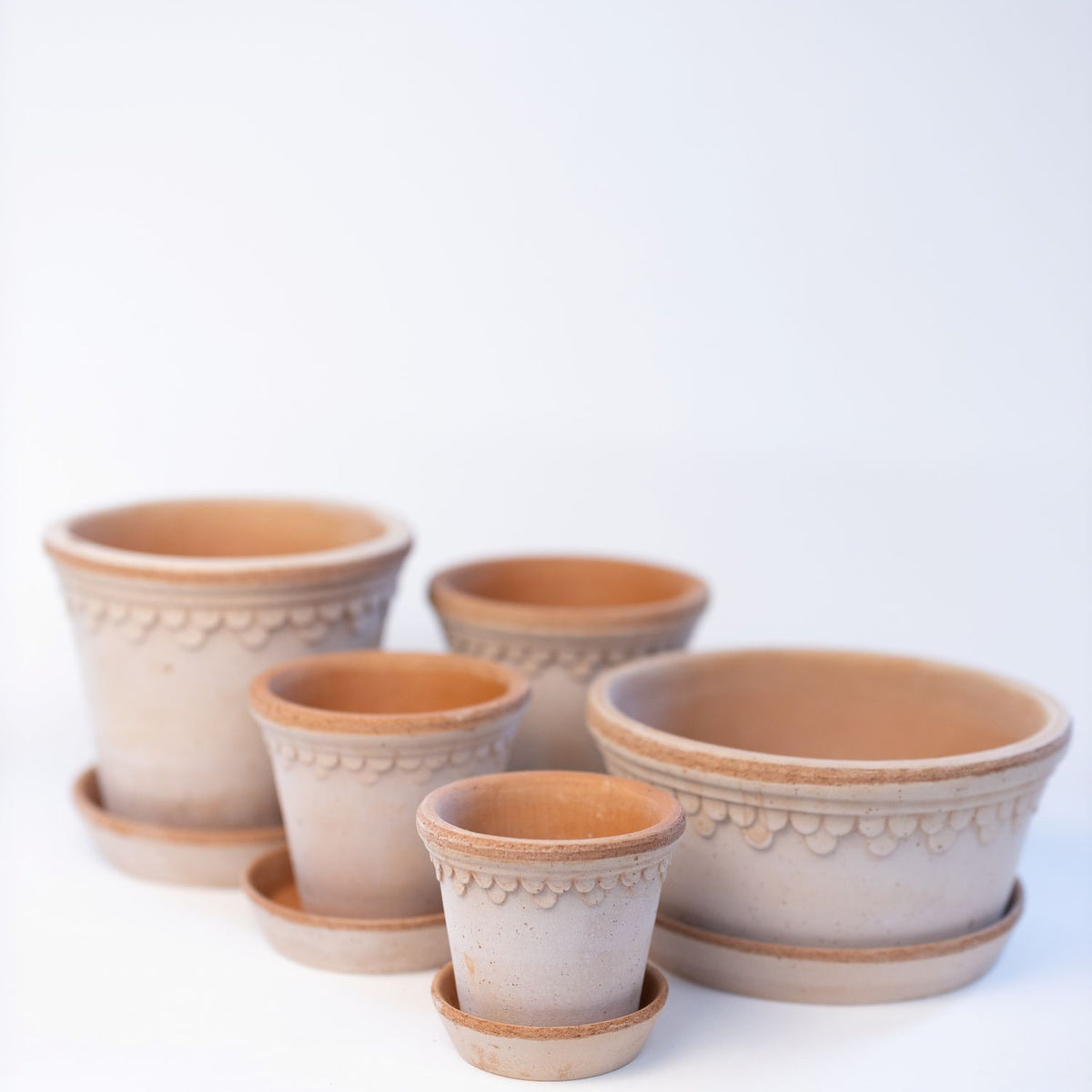 Kobenhavner Raw Rosa Terracotta Pots with Saucer by Bergs Potter ...